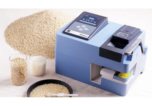 ケツト科学研究所、米麦水分計「Grenza」発売 | 週刊「農機新聞」